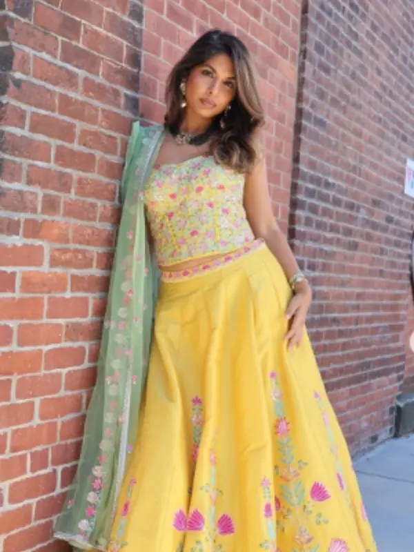 Sheena Melwani Biography, Wiki, Age, Height, Career, Net Worth and More ...